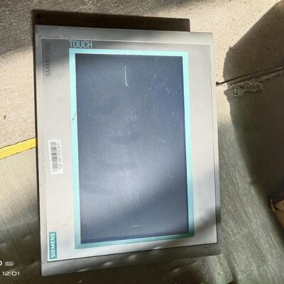 拆机西门子触摸屏SMART 1000IE 6AV6 648-(请询价)