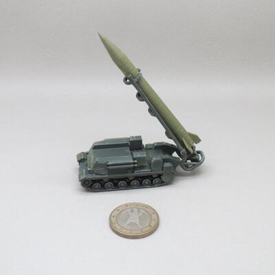 【展示】1/144 现代俄军 Russian 2P19 Launcher w/R-17 Missile