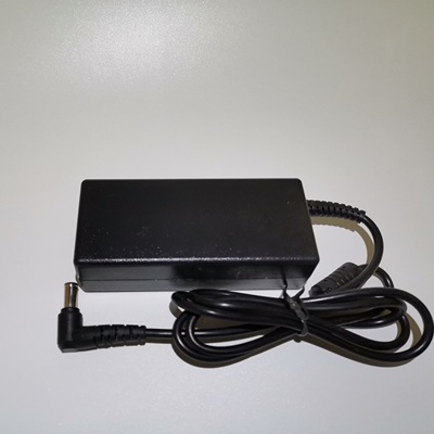 LG显示器IPS236VX电源适配器CE2442TA充电器 19V1.6A电源线