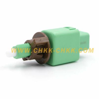 适用于丰田霸道UZJ100 VDJ100 凯美瑞ACV4 刹车灯开关84340-69075
