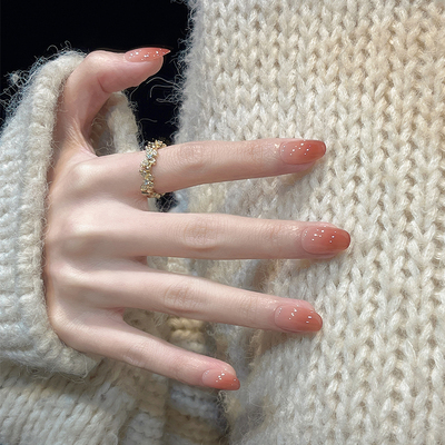 氛围感玫瑰色晕染手工显白穿戴甲