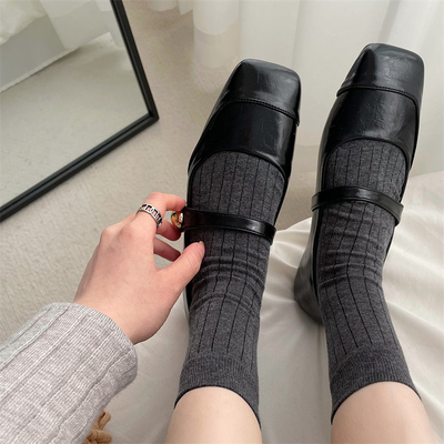 灰色袜子女中筒薄款miu风