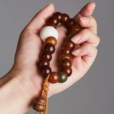 多宝色菩提根蒜瓣大肠文玩手串