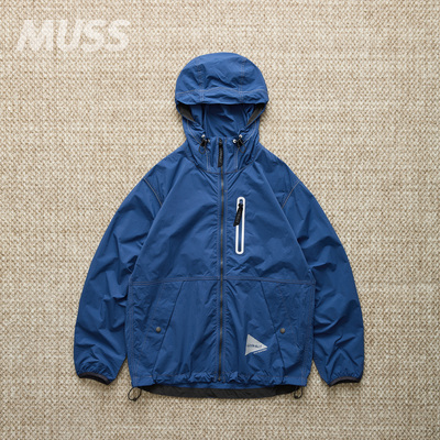 GRAMICCI联名户外轻质防水夹克