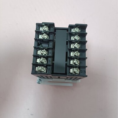 现货速发欧姆龙电子温控器 E5CC - RX2ASM - 000，继电器输出稳定
