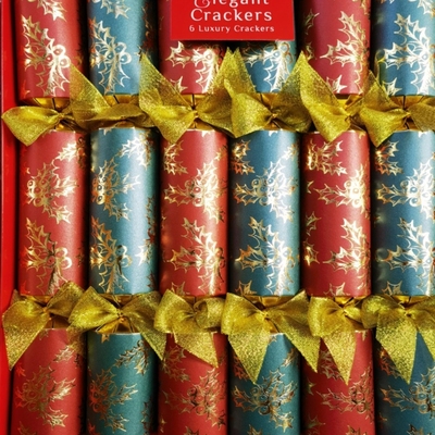 Christmas cracker with toy paper hat English joke圣诞拉炮