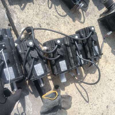 {议价}东元750W.伺服电机TSE08751C-3NT3-D四个，