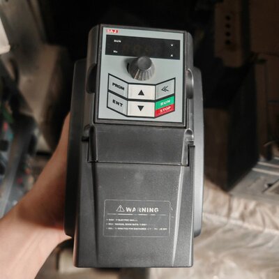 议价三晶变频器ATV13-4T2R2GH可维修