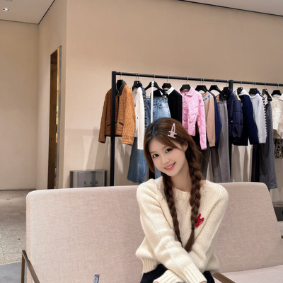 一善设计简约减龄百搭圆领羊绒衫(配别针)善M260010606