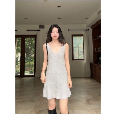 【年终清仓 售完不补】 时髦气质精致背心亮片裙 G924Z11881