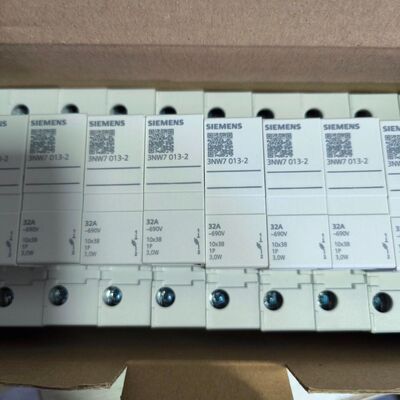 3NW7013-2熔断器底座