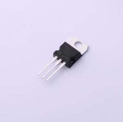 STP240N10F7 场效应管  1个N沟道 耐压:100V 电流:180A TO