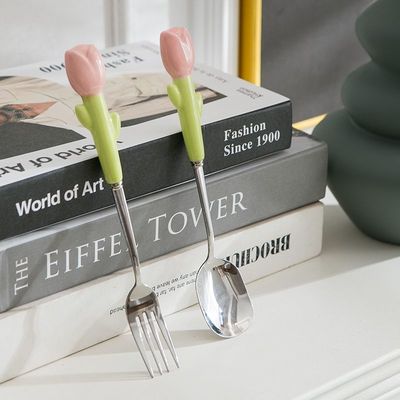 高颜值郁金香勺叉304不锈钢ins公主高级感陶瓷精致西瓜勺轻奢小众