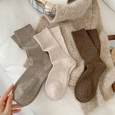 燕麦色袜子女无骨纯棉miu系长袜