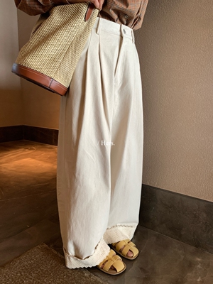 26年早春！【Hers】简约日常复古度假蕾丝翻边裤脚休闲裤女80237