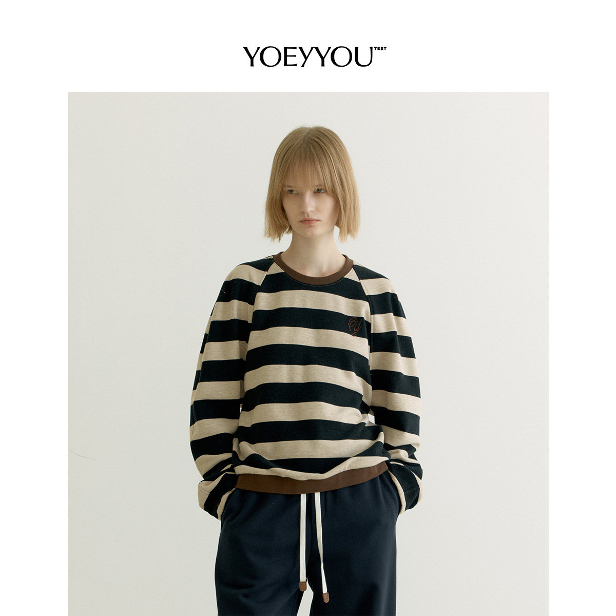 YOEYYOU圆肩套头卫衣女春夏款设计师款徽标立体宽条纹长袖T恤上衣