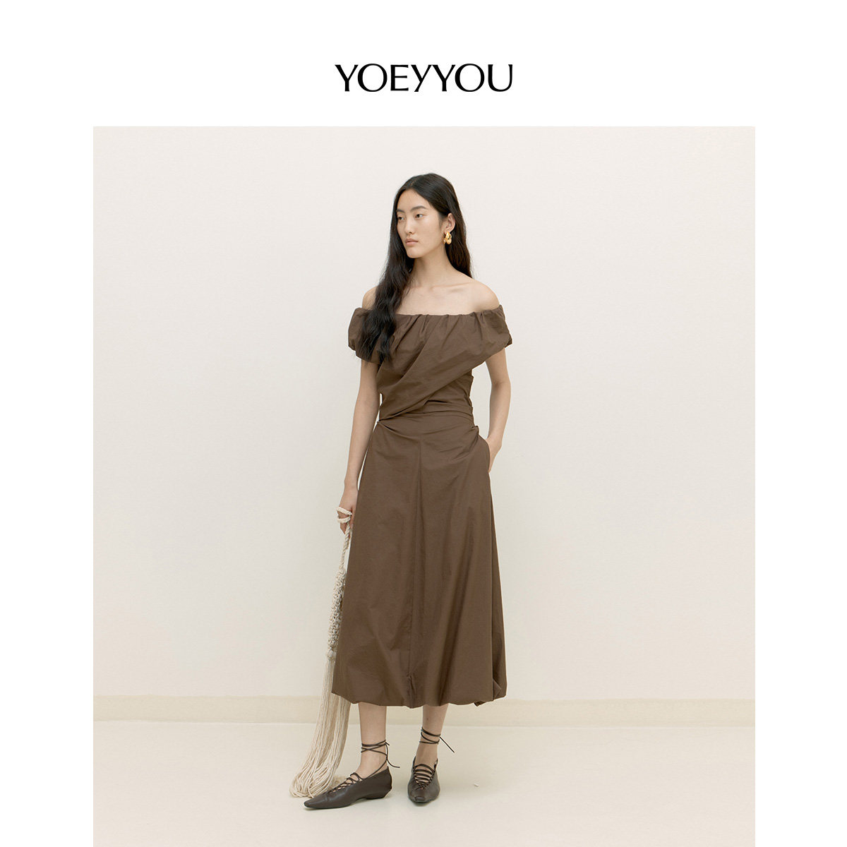 YOEYYOU【淡人穿搭】一字肩兜转连衣裙女春夏款立体两侧缩褶长裙
