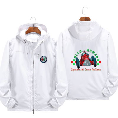 阿尔法罗密欧四叶草外套