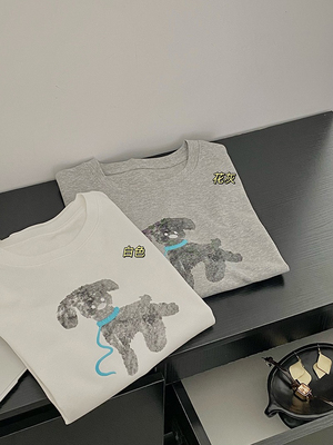 韩代@erum！超可爱围巾小狗！软糯糯好穿圆领正肩小狗印花短袖T恤