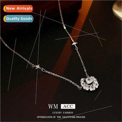 Zirconia Star Moon Love mple Necklace che Hundreds Collarbon