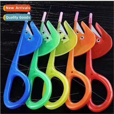 Intestines through duck intestines knife chicken intestines