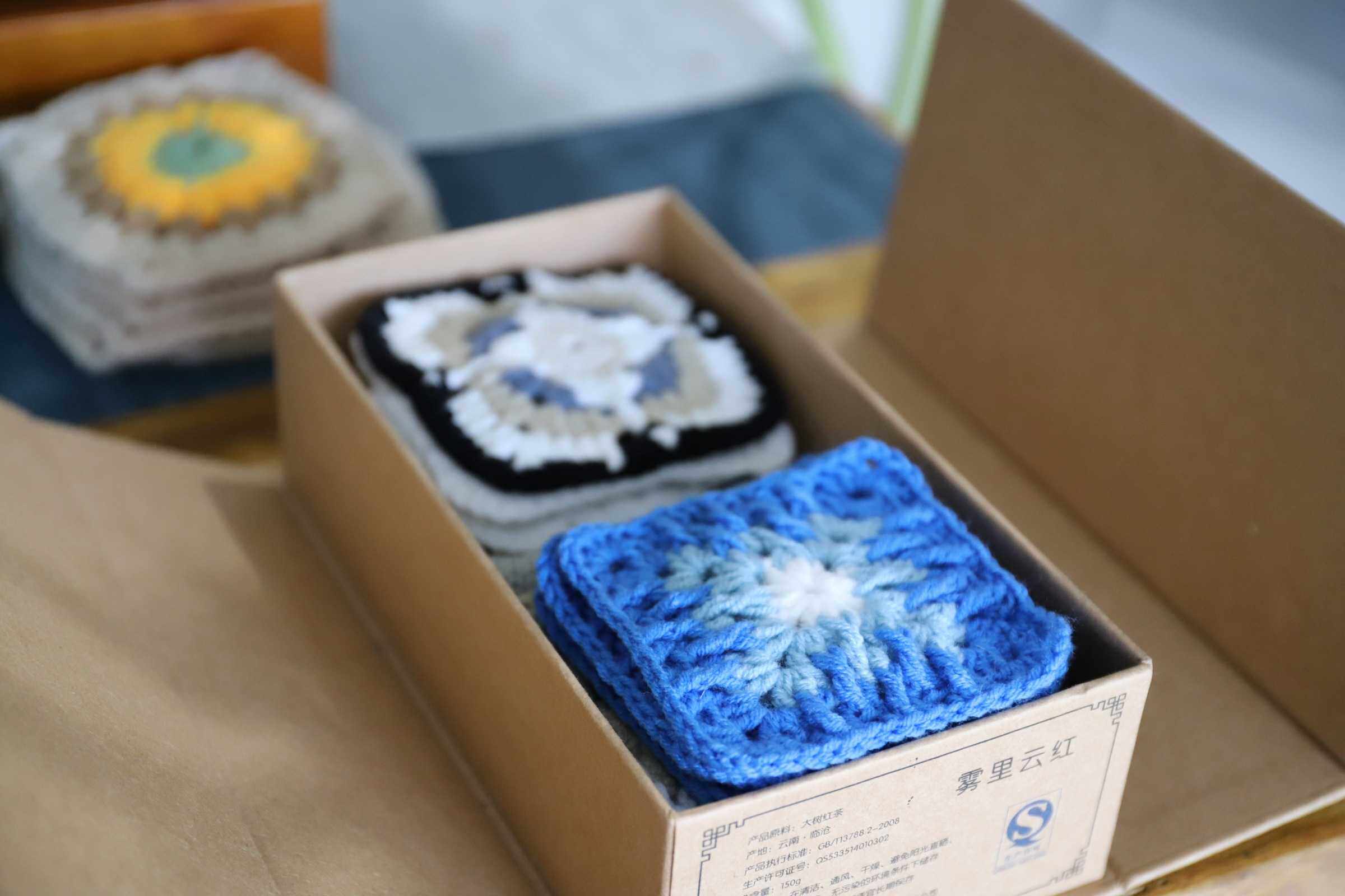 北欧ins风牛奶棉情侣杯垫手工钩针编织花片咖啡隔热成品方形包邮