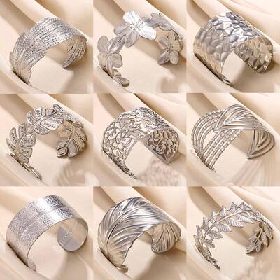 SilverCoLeafWiduBangs