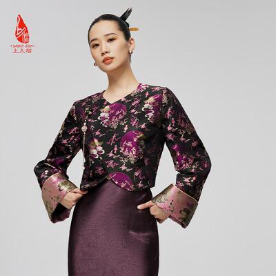 盘扣复古短款提花上久楷2024秋季