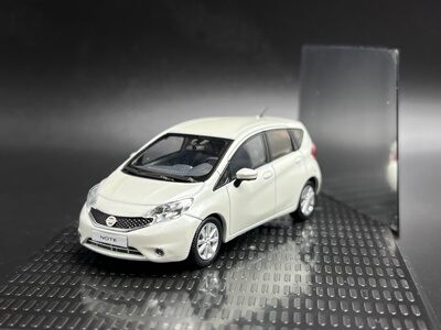 京商 kyosho 1:43 日产 尼桑 Nissan Note 合金汽车模型 原厂