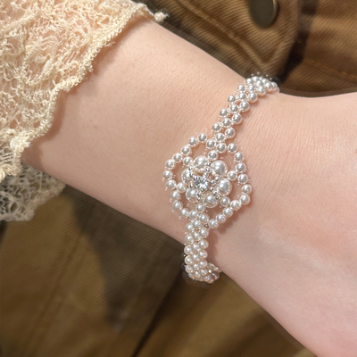 施家珍珠手链女款轻奢小众精致手链新款叠戴串珠手链高级感纯手工