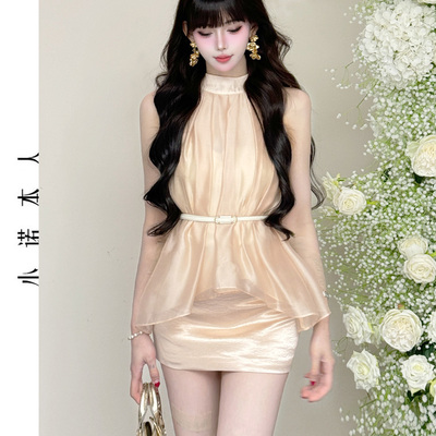 小诺本人粉色漏肩上衣女韩版显瘦丝光衬衫高腰包臀裙套装24109