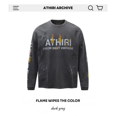 ATHIRI火焰印花短宽长袖T恤