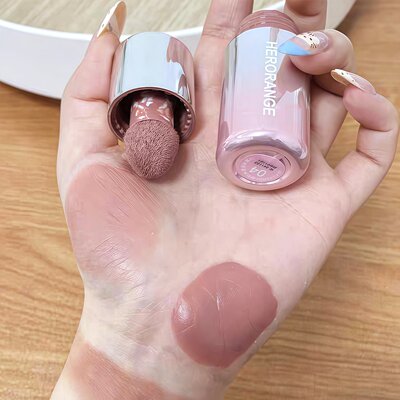 正品裸色淡颜感心形液体腮红