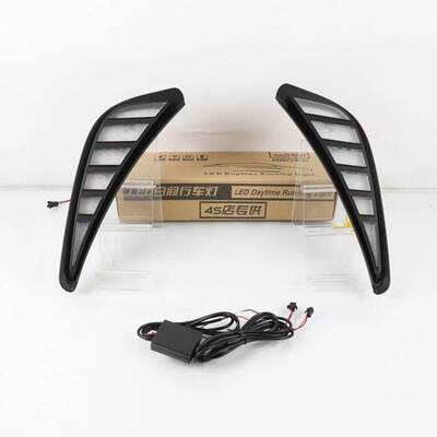 适用于TY 卡罗拉GR SPORT 2021年日行灯日间行车灯三色流光转向