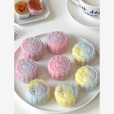 三丽鸥月饼模具kitty手压式冰皮流心绿豆糕家用50g食品级新款2024
