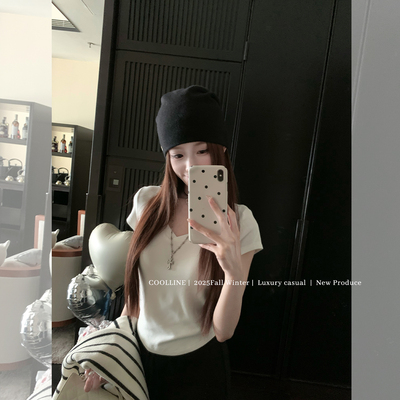 COOLLINE秋日b备白色短袖