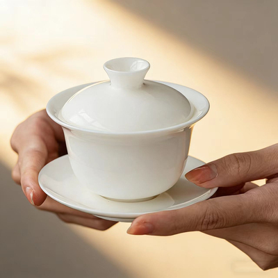 德化羊脂玉白瓷盖碗茶杯三才茶碗单个家用泡茶功夫茶具带盖110ML