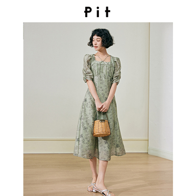 pit复古法式气质方领碎花裙连衣裙女