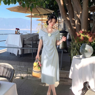 2026夏季新款女法式优雅气质设计感收腰显瘦连衣裙短袖裙子D5959