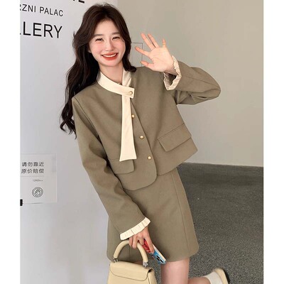 有里布2026春季新款女简约千金风小众套装超火穿搭两件套TX0041