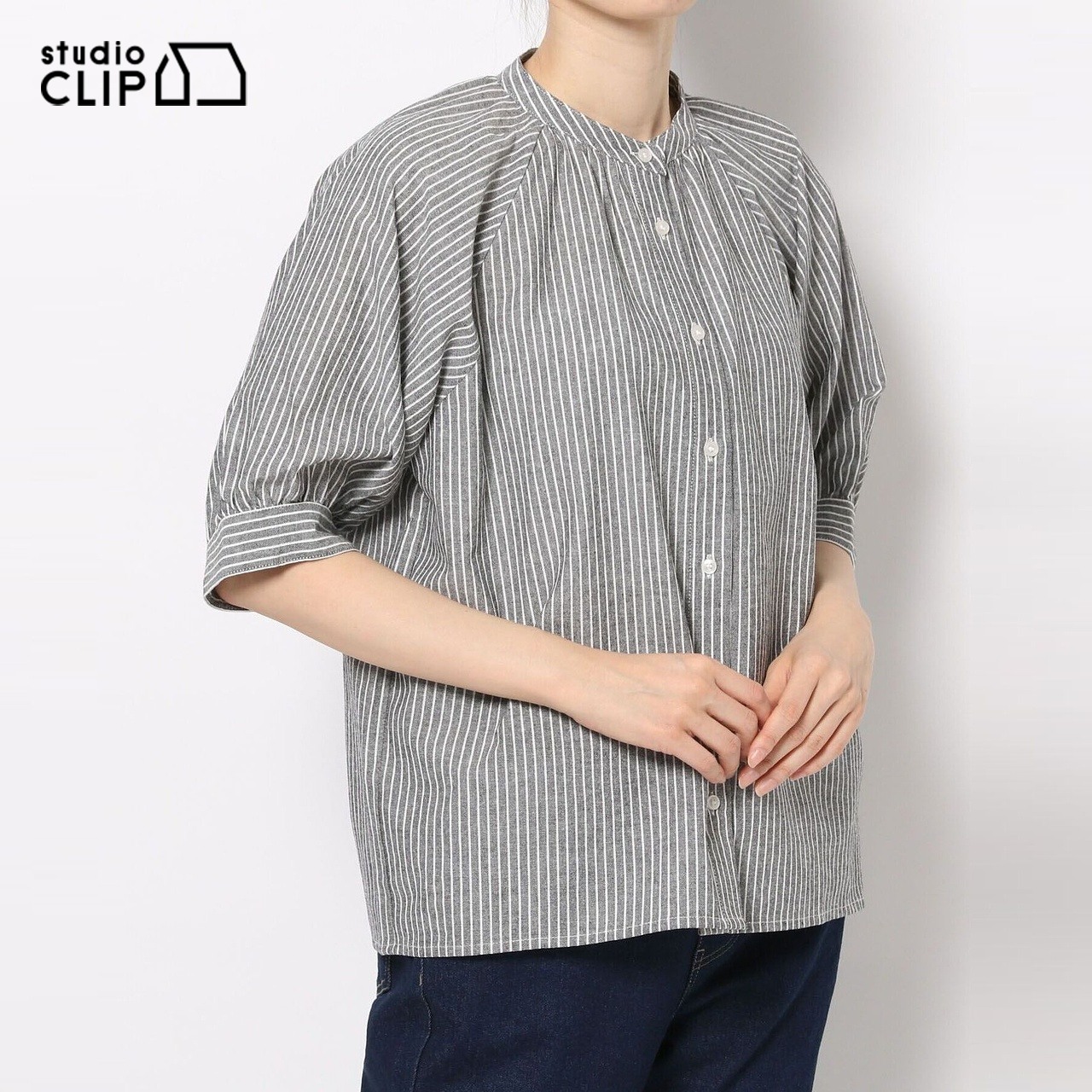 studio CLIP衬衫女2023年夏季新款圆领通勤宽松五分袖上衣178096_虎窝淘