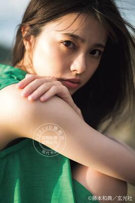 现货 进口日文 进口日文 地头江音音写真集 HKT48 地頭江音々1st写真集 彼女の名前