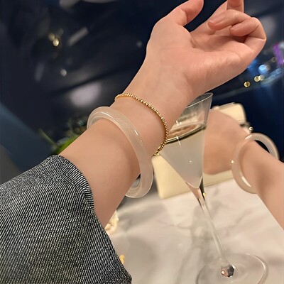 【假一赔十】新款白月光手镯天然玛瑙白冰玉髓美人圆条少女玉镯DS