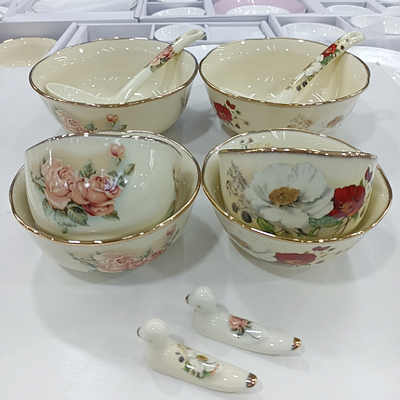 韩国原装女皇玫瑰金边陶瓷碗