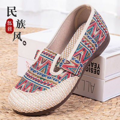 民族风妈妈鞋柔软透气一脚蹬老北京布鞋女鞋软底防滑轻便不累脚