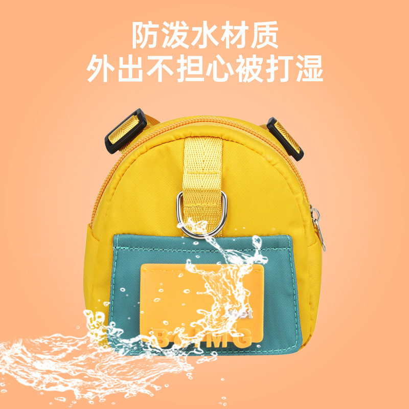 新款宠物自背包卡通狗狗小书包猫狗户外出行狗狗背包宠物用品
