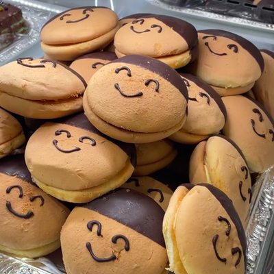 娃娃脸夹心蛋糕网红休闲小吃