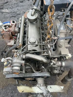 玉柴4102 4105 4108 4110 6105 6108 6J 6L 6M发动机总成