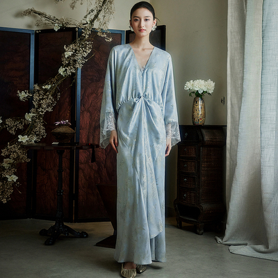 陌遇丨山月丨松弛感提花缎连衣裙