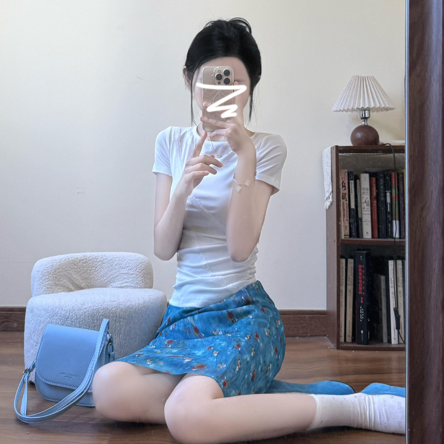 2026新款韩系ootd一整套洋装子女初夏T恤搭配蓝色碎花半裙套装